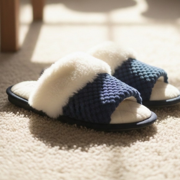 Laura Ashley | Shoes | Paura Ashley Womens Memory Form Open Toe Blue ...